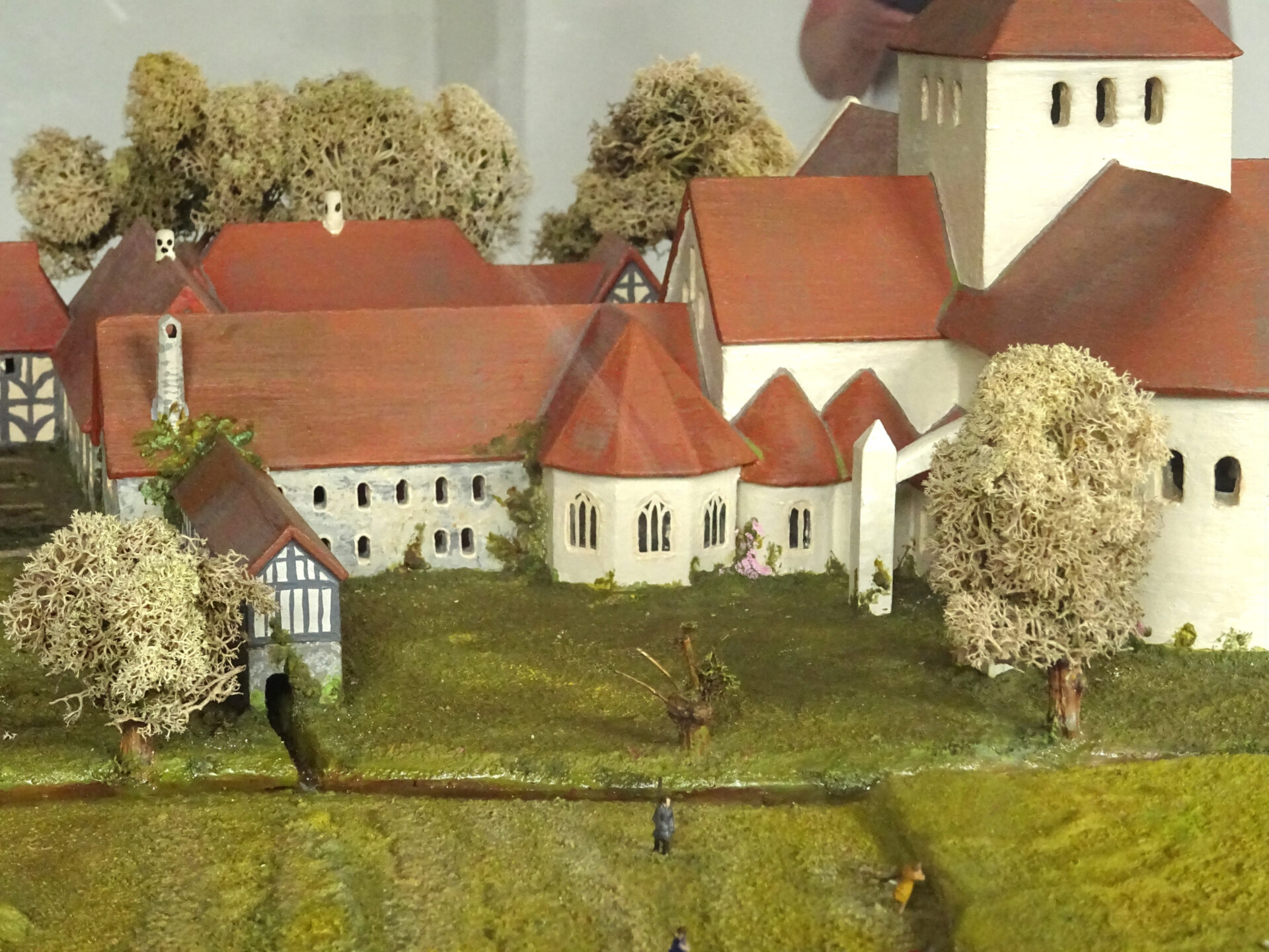 202506 Prittlewell Priory - Benfleet